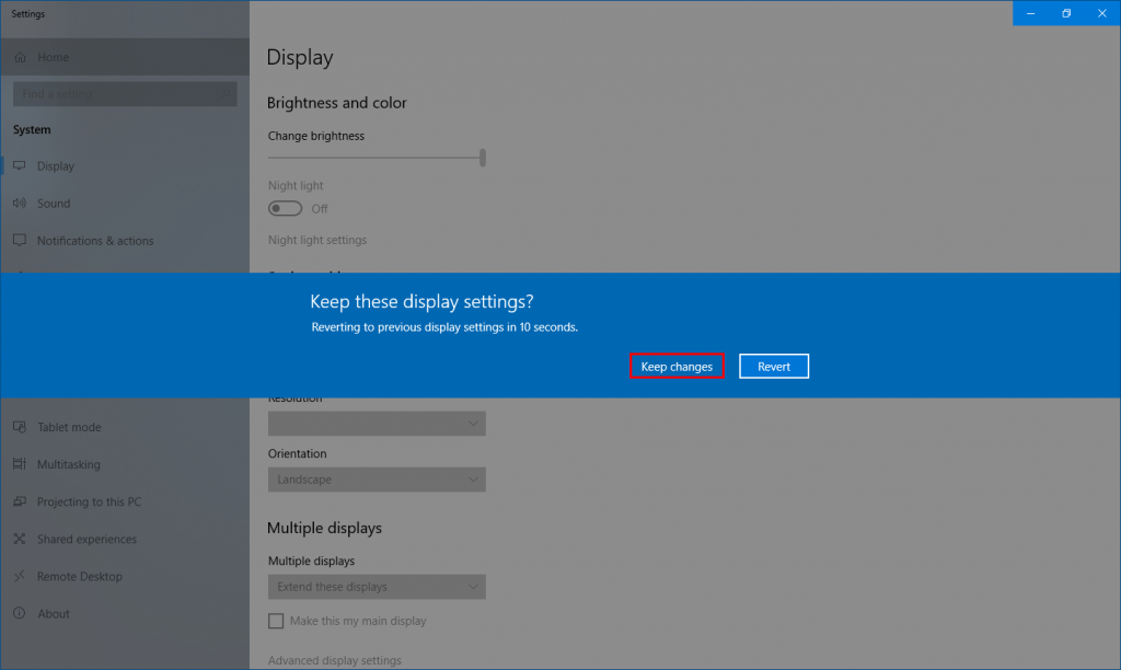 How to connect your laptop to a projector - Driver Easy